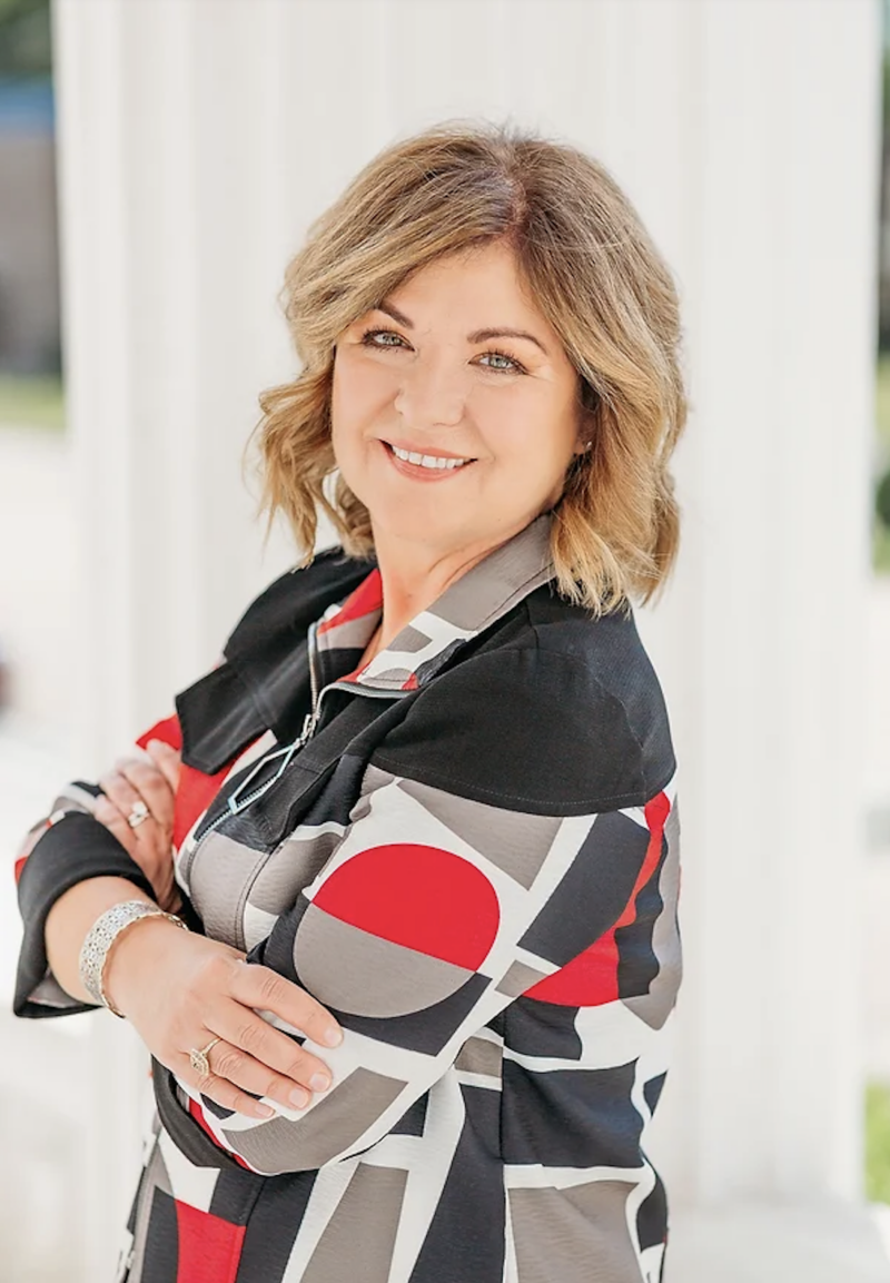 Dr. Robin Hickerson named LEADER OF THE YEAR | GoTXK